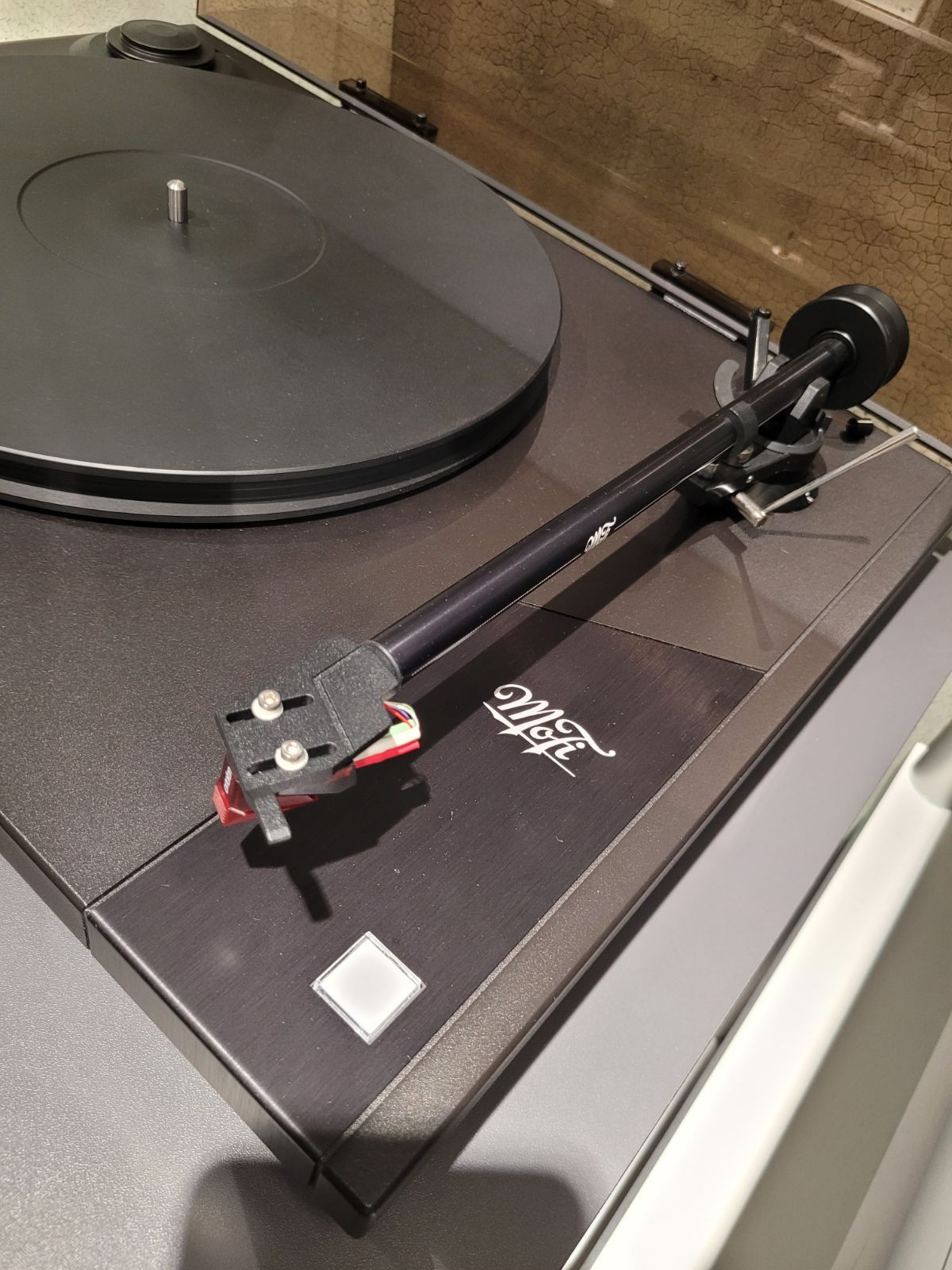 Diverse Mofi Studio Deck mit Clearaudio Concept MM - schwarz | Gebrauchtgerät | Auditorium