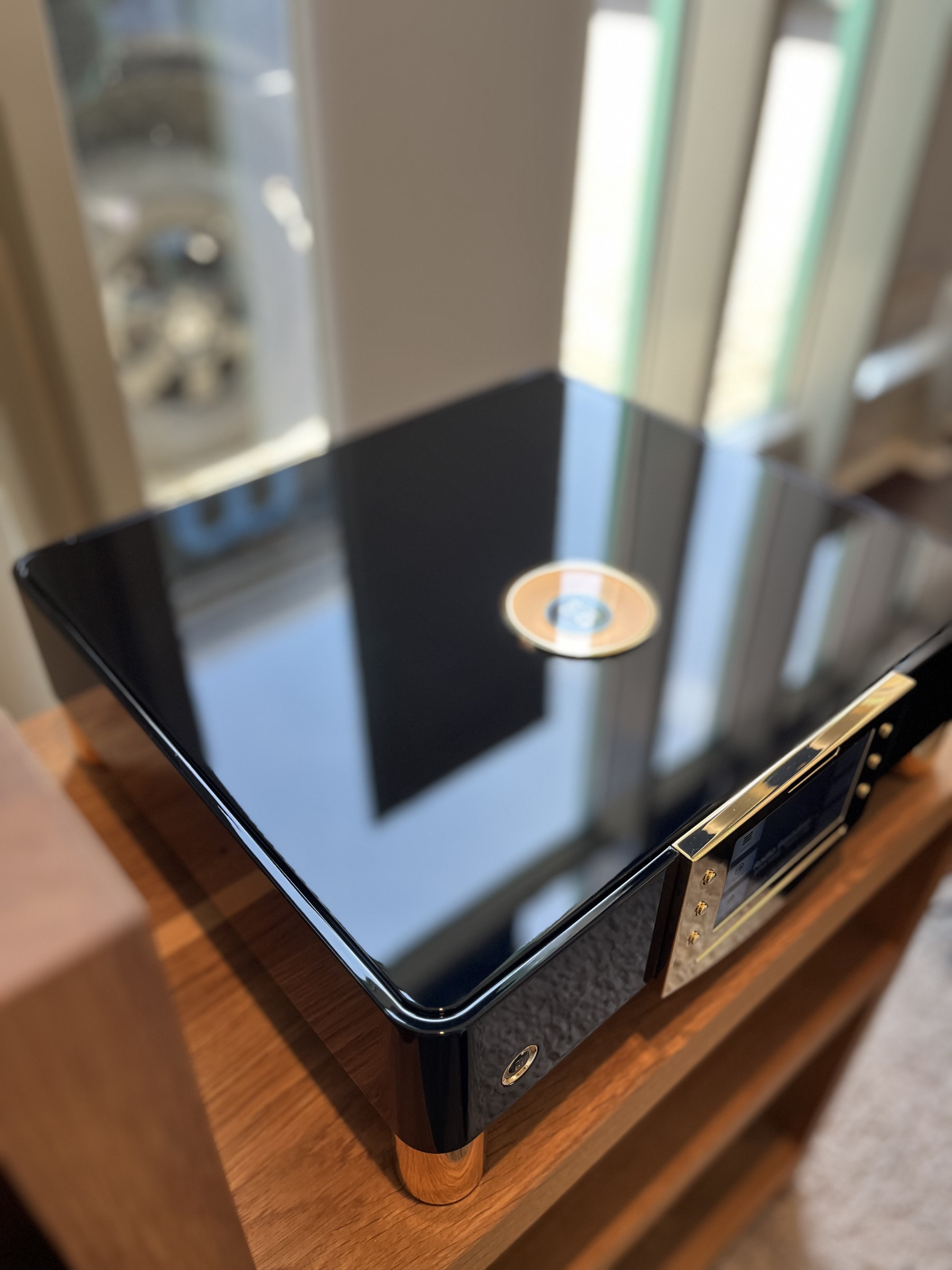 MBL MBL CD-DAC N31 mit Roon Modul - schwarz-gold | Gebrauchtgerät ...